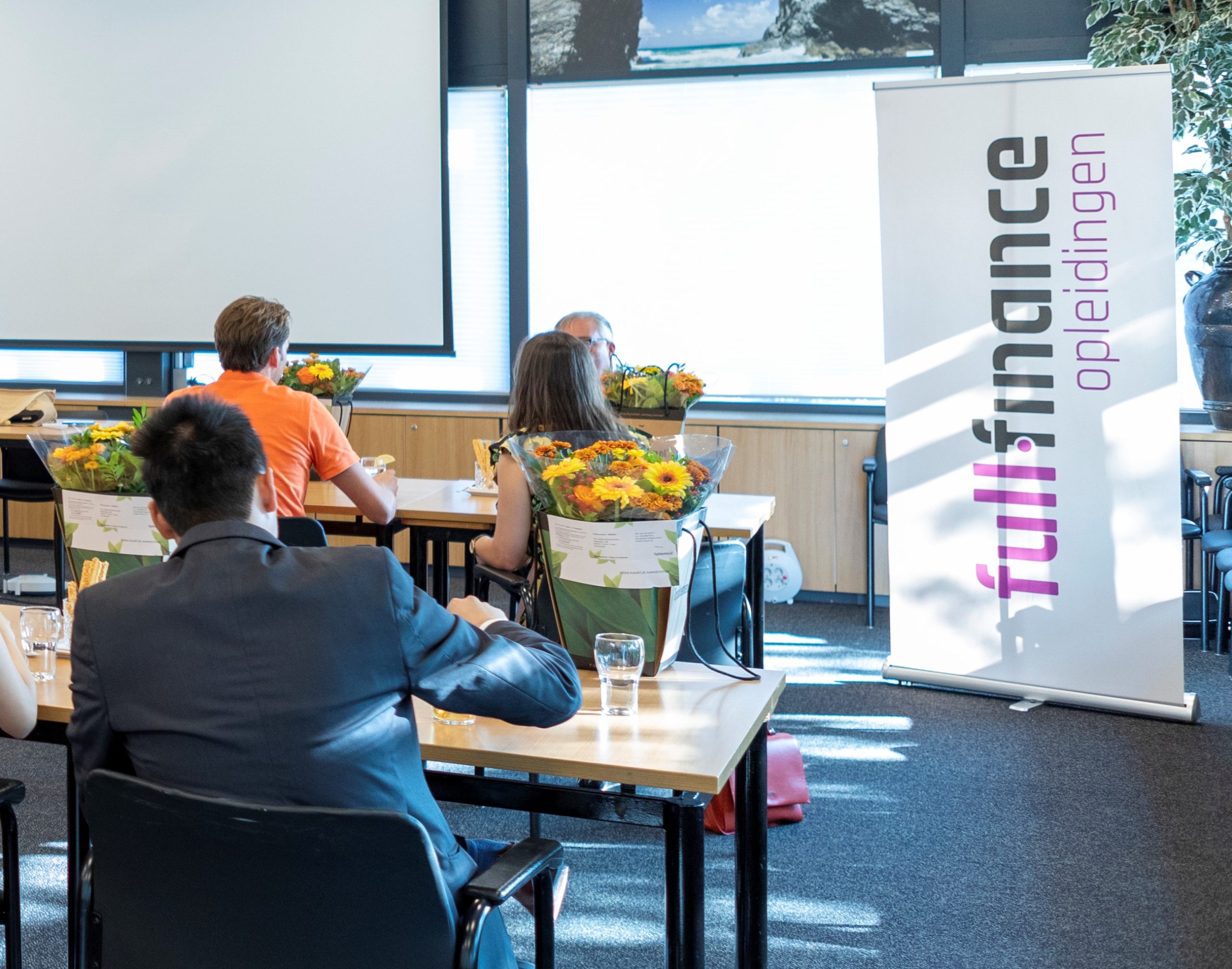 Geslaagden opleiding Accountancy-mkb - Full Finance Consultants